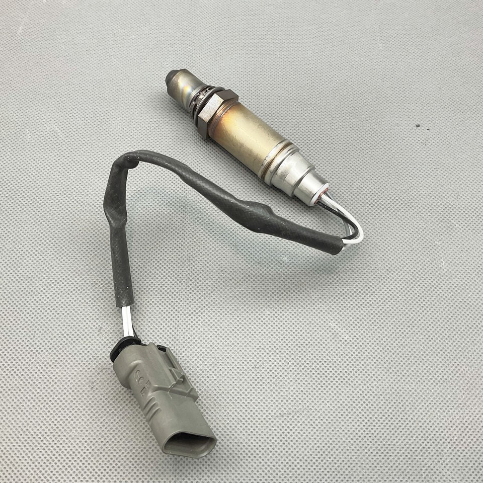 OE Bosch Oxygen Sensor 18187 For CHEVROLET SILVERADO SUBURBAN GMC ...