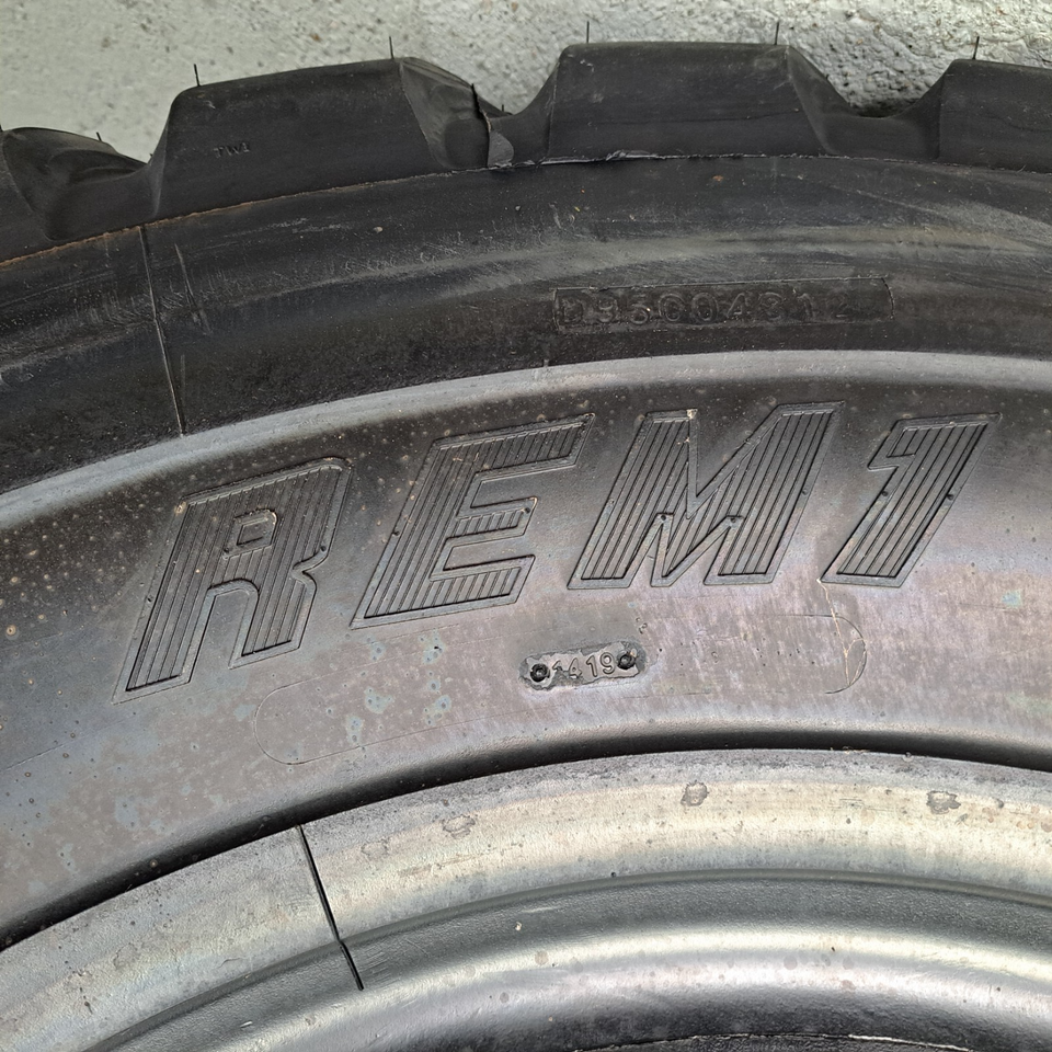 14.00R24 (14.00x24) (14.00-24)Double Coin REM1 New (Grader) | eBay