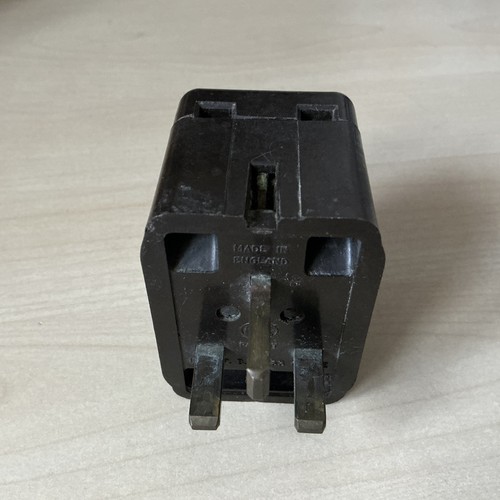 Vintage MK No.1363 Brown Bakelite 13 Amp Double Plug Adaptor Square 3 Pin Socket | eBay UK