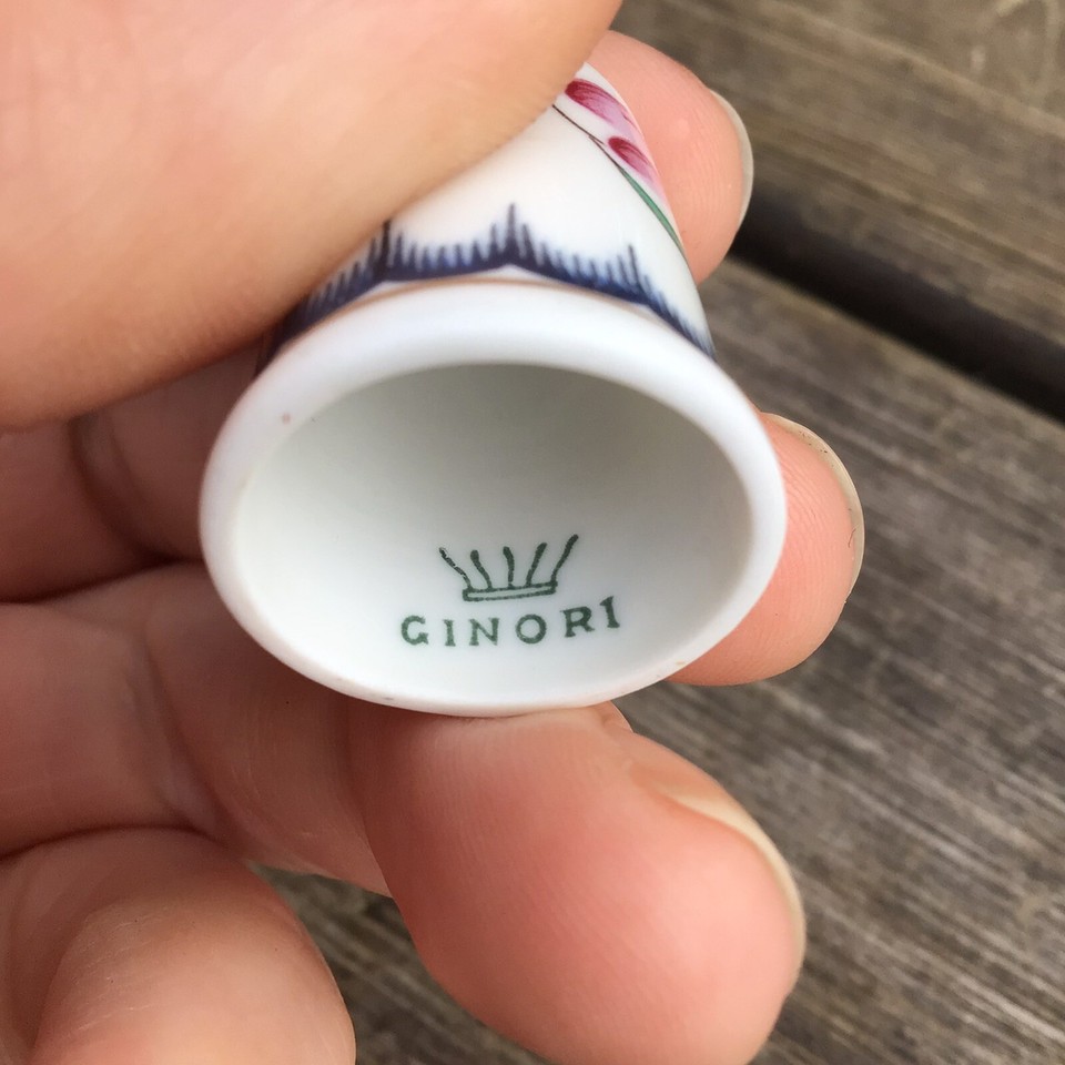 Mixed Lot Of 19 Floral China Thimbles Royal Albert Paragon Minton ...