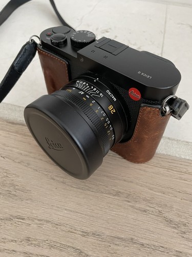 Leica 19000 Q 28mm f/1.7 Digital Compact Camera - Black 799429190002 | eBay