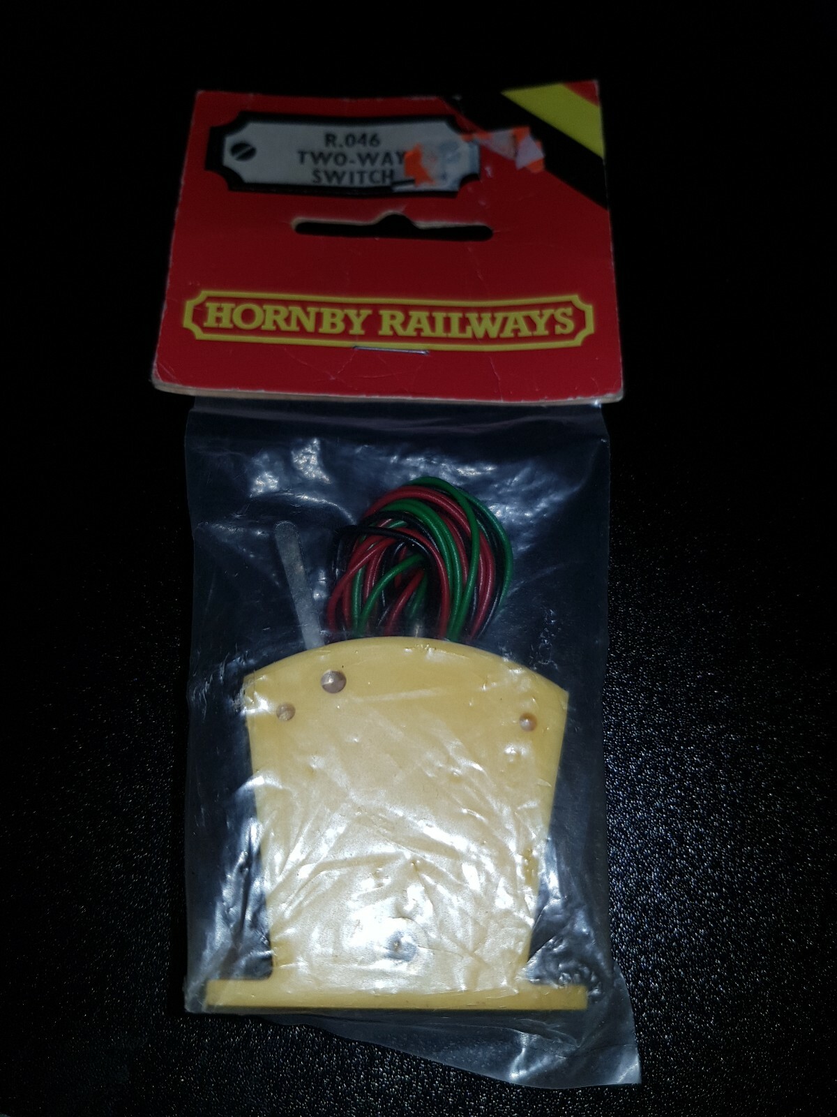 OO gauge Hornby Lever Switch R044 Black / R046 Green R047 Yellow ...