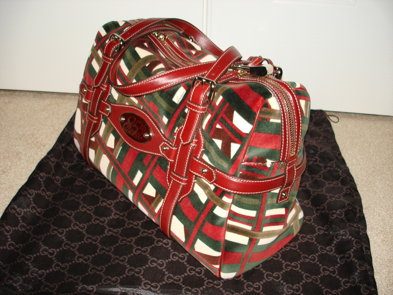 GUCCI ICONIC 85TH ANNIVERSARY HANDBAG | eBay