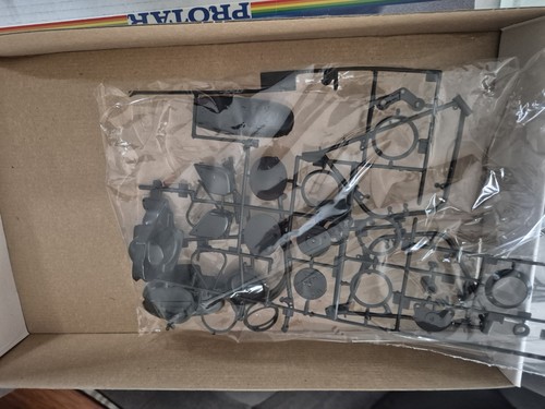 Protar 1:9 Scale Provini's Matchless G50 500cc Motorcycle Model Kit | eBay