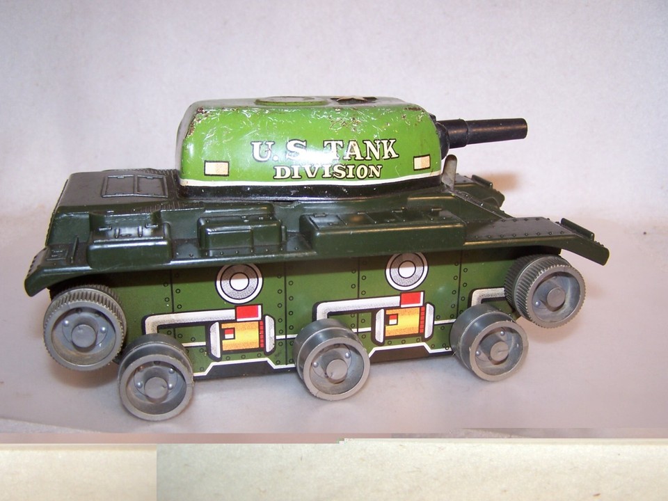 Vintage Marx Tank Division Tin Litho Wind-up Tank #392 "Working ...