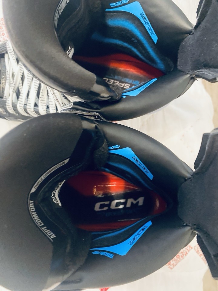 CCM FT6 Jetspeed Pro Pro Stock Skates 8 3/4 D Width New Red/Blue | eBay