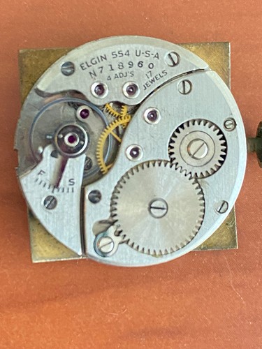 VINTAGE MEN'S ELGIN WRIST WATCH MOVEMENT, CAL. 554, KEEPING TIME, 17 ...