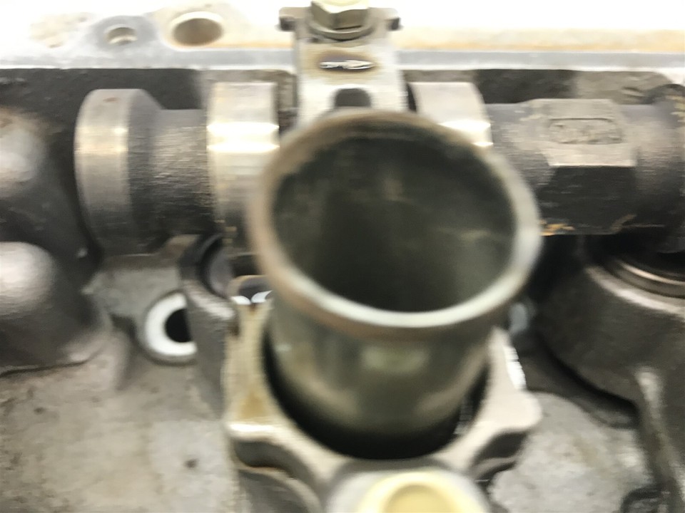 JOHN DEERE 825I GATOR CYLINDER HEAD W/ CAMSHAFT CHERY ENGINE MIA11699 ...