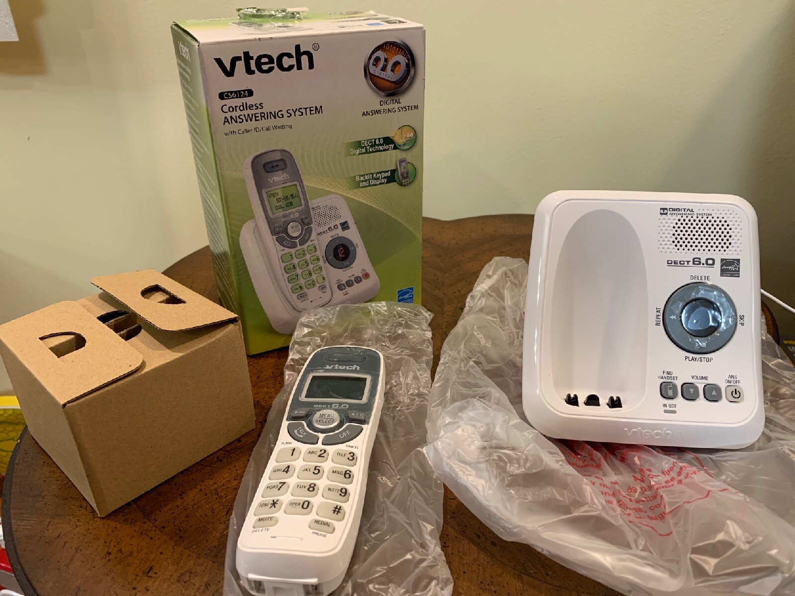 VTECH *CS6124* 1 HANDSET CORDLESS DIGITAL ANSWERING SYSTEM WHITE ...