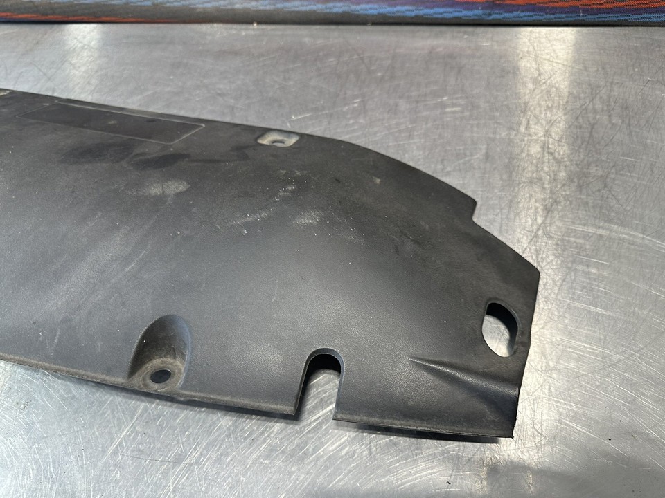 1999 - 2006 CHEVROLET SILVERADO UPPER RADIATOR SIGHT SHIELD BAFFLE ...