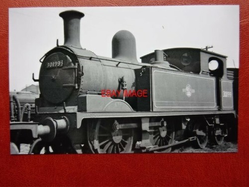 PHOTO SR EX LSWR CLASS O2 LOCO NO 30199 AT EASTLEIGH 1963 | eBay