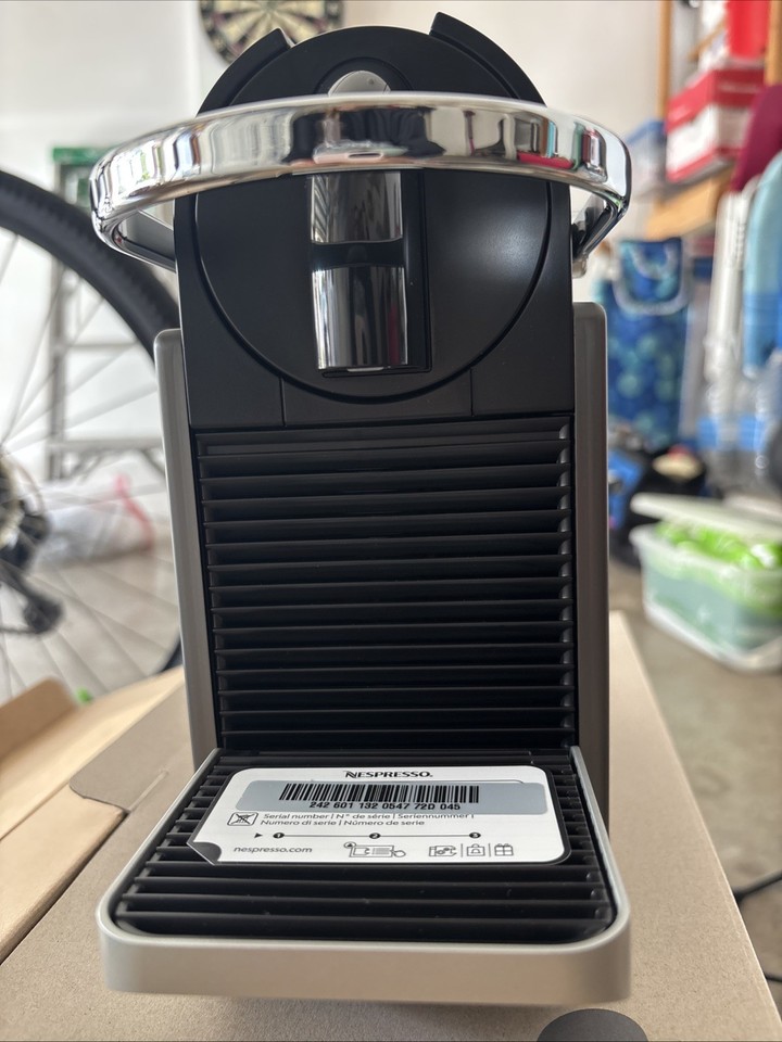 Nespresso Pixie C61 Espresso/Coffee Maker/Machine / READ!! / Missing ...