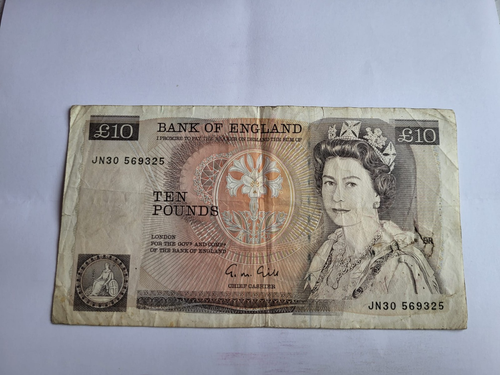£10 Ten Pounds JN30 569325 Gill Queen Elizabeth II - Florence ...