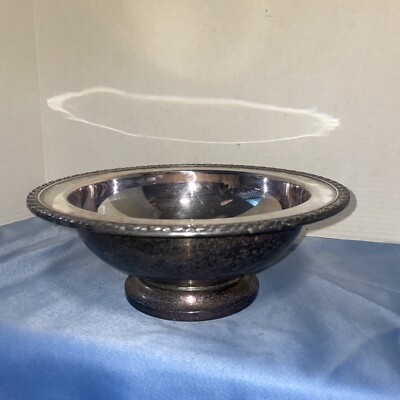 Wm A Rogers By Oneida Ltd Silversmiths 10.25”Dish Pedestal BOWL See ...