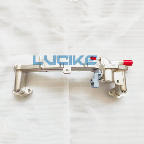 LR122709 Improved aluminum heater manifold pipe for Discovery Range ...