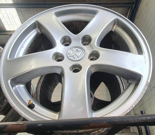 17" Commodore VX SS Genuine Wheels Suit Commodore VX, VZ, VY- 17x8 5/ ...