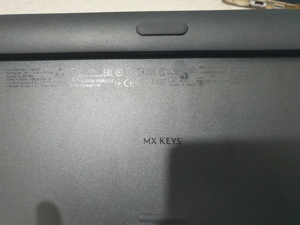 Logitech MX Keys Individual Replacement Keycaps YR0073 UK Layout QWERTY ...