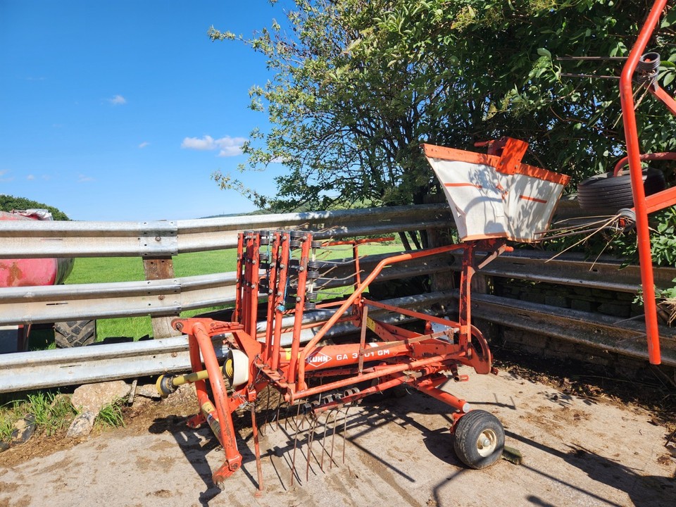 Kuhn 3201 Single Rotor Rake | eBay UK