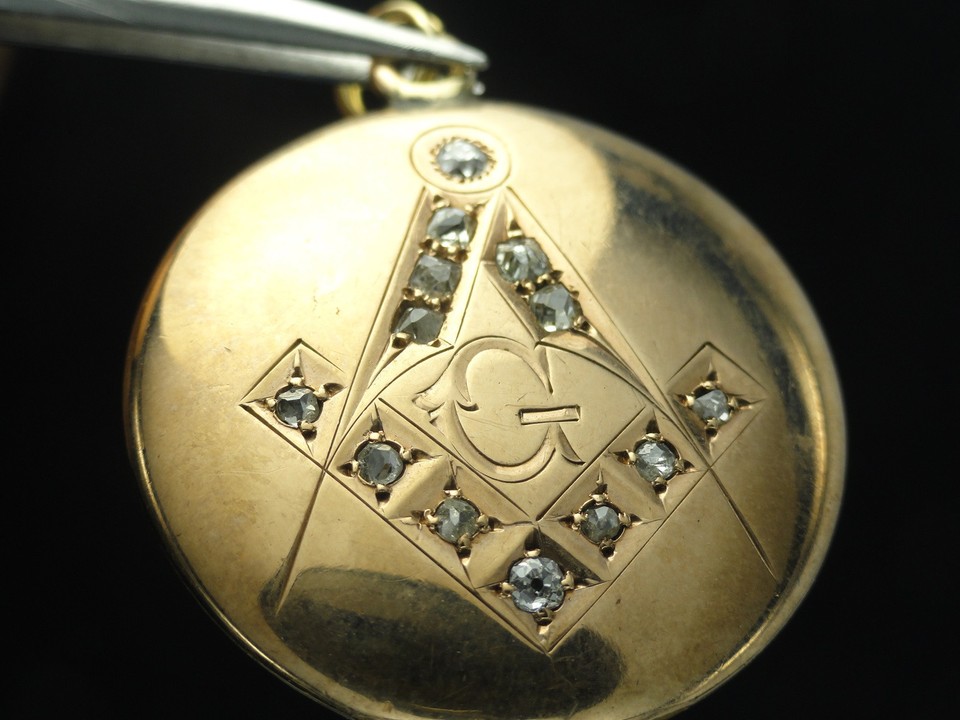 ANTIQUE VICTORIAN SOLID 10K GOLD MASONIC LOCKET w/ 0.4 TCW OLD CUT ...