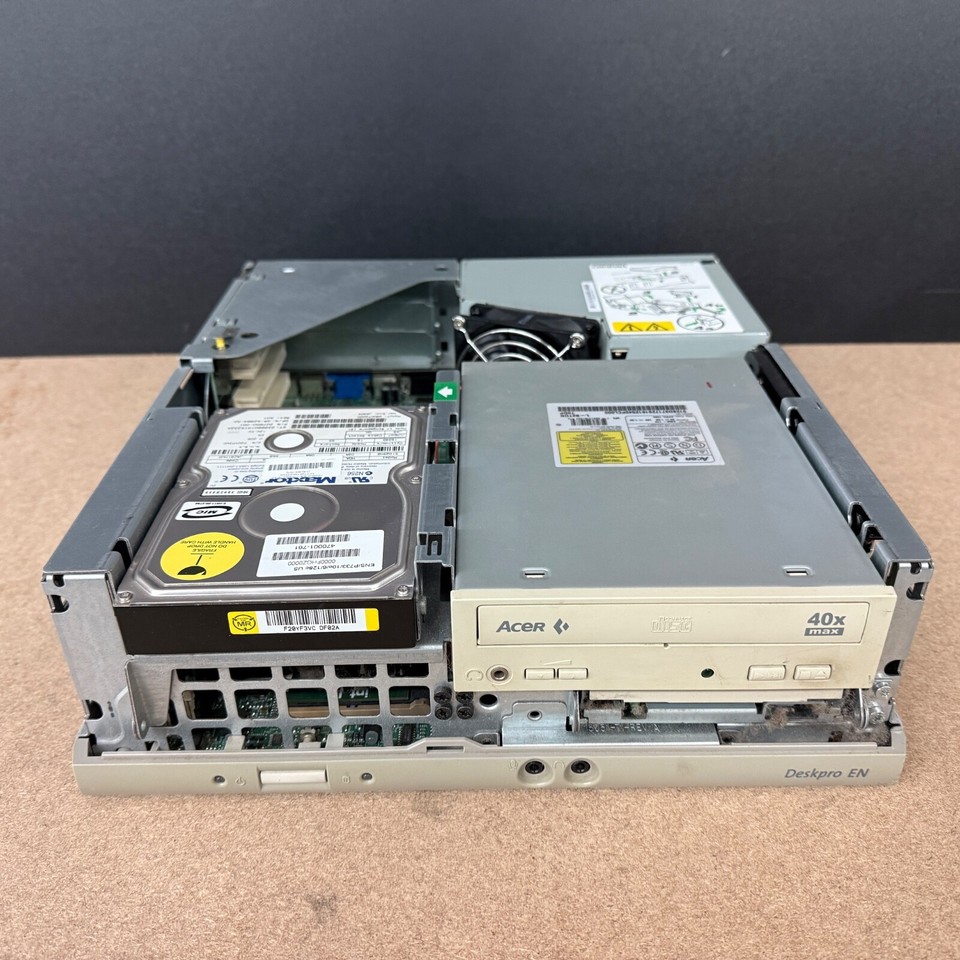 Vintage Compaq Desktop PC 1999 Deskpro EN Windows 2000 Pro Broken For ...