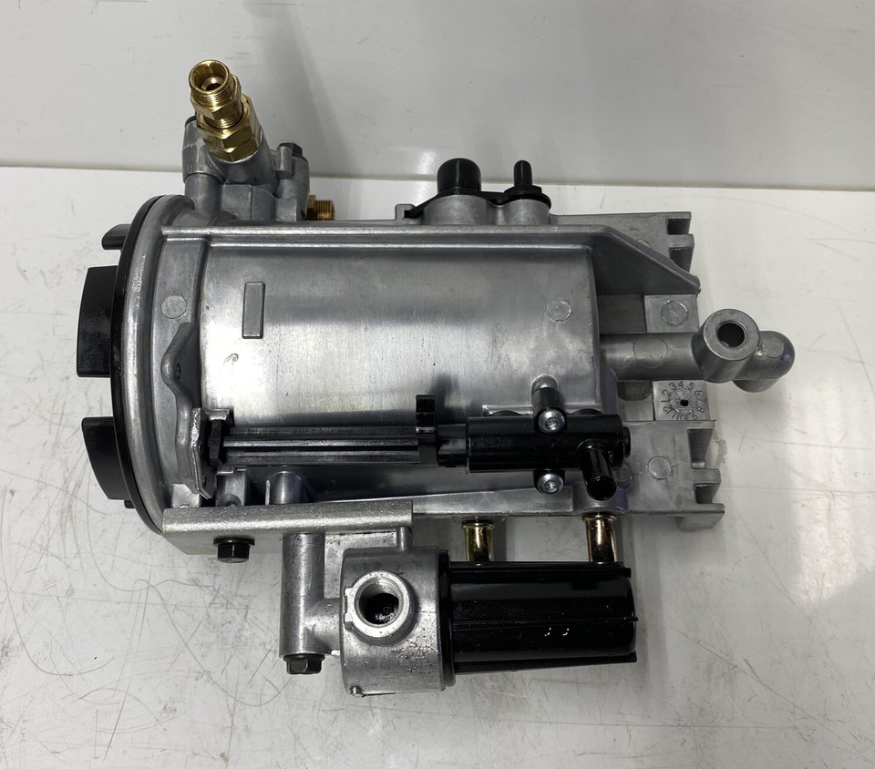 Genuine OEM International Fuel Filter Housing Assembly 1831708C91, YC3Z ...