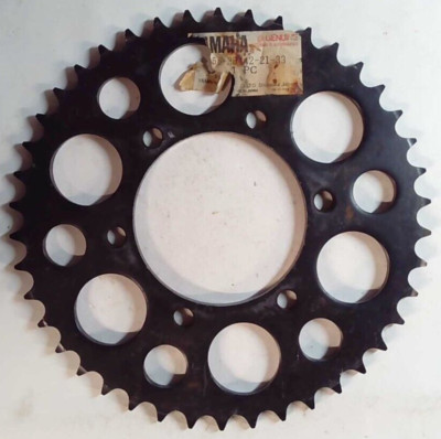 NEW GENUINE YAMAHA REAR SPROCKET 42T 256-25442-21-33 | eBay