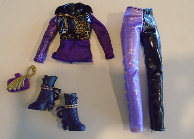 Disney Descendants Doll Clothing Lot ~ Mal Outfit With Purse & Boots | eBay