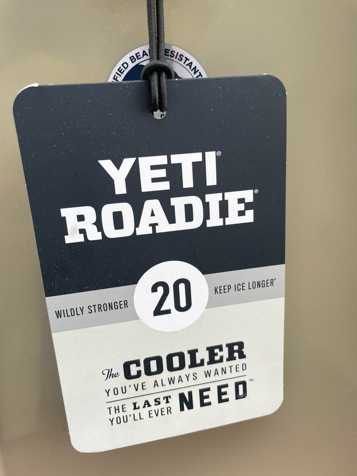 Yeti Roadie 20 Cooler - Desert Tan NEW FAIRLIFE MILK w/Tags And US Flag ...