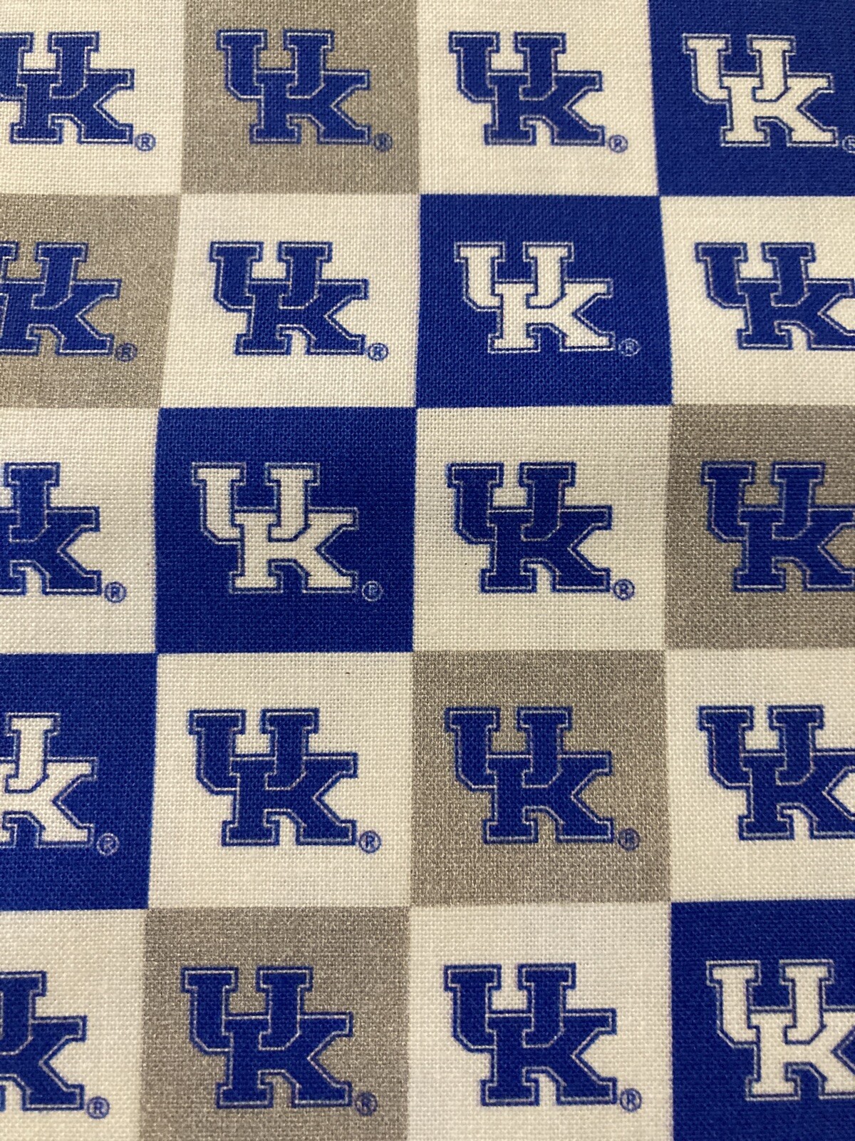 Univ KENTUCKY UK Wildcats LOGO SQUARES Fabric By the Half Yard 100% ...