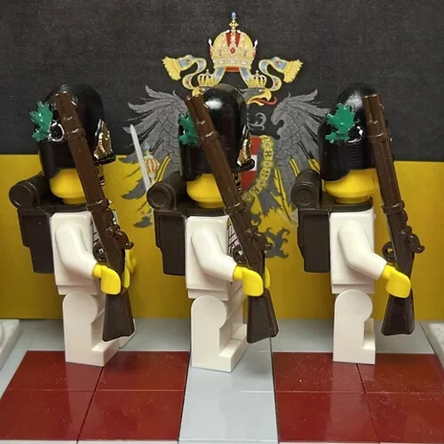 3x Napoleonic Austrian Line Inf. Grenadiers w/ Bearskin Hats, Musket & Backpack | eBay