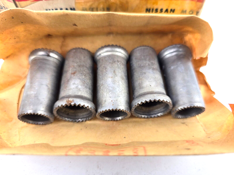 NOS 5pcs Genuine Nissan Collar ASSY-BUSH.TRANSVERSE LINK 54536-21002 ...
