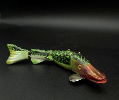 Interesting Bud Stewart glass eyed jointed fish decoy signed - 8 3/4 ...