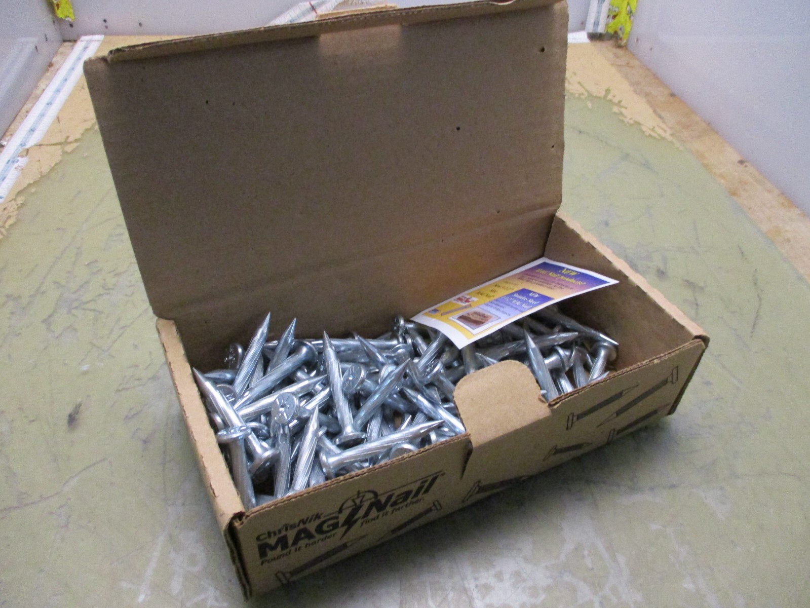 Box of 90+ ChrisNik MagNail 2" x 1/4" Nails [4*R-28] | eBay