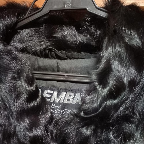 Emba Fur 11 - Eco-Friendly Stylish Plush High-Quality Comfortable ...