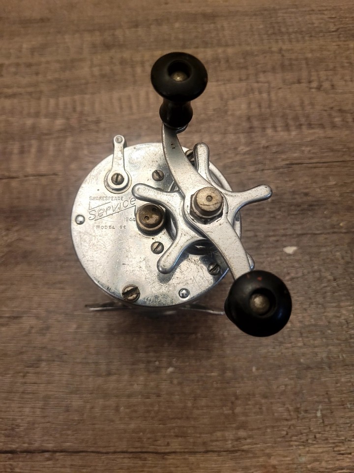 Vintage Shakespeare Service 1944 Model GE Casting Fishing Reel Working ...