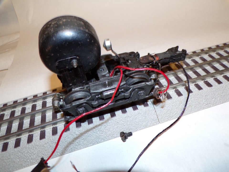 Vintage Original Lionel Early NW2 Diesel 622 6220 Front Truck with bell ...