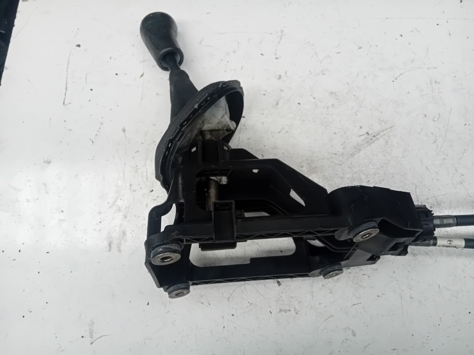 TOYOTA YARIS T3 VVT-I E3 4 DOHC 2003 GEAR SELECTOR SHIFTER 335300D010-M ...