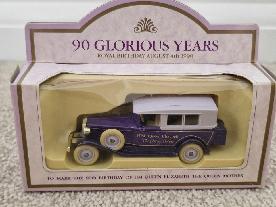 Lledo Diecast Royal Family Models - Queen/ Queen Mother Birthday ...