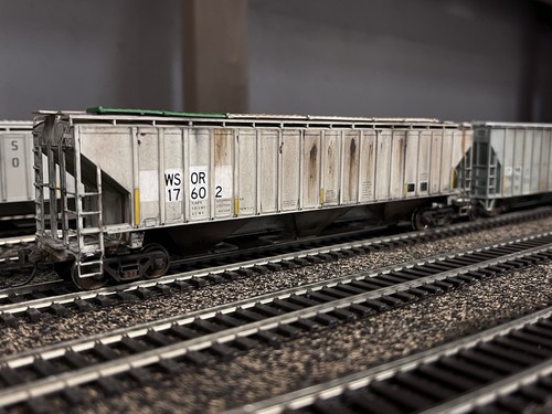 HO Custom Weathered | WSOR 17602 4750 Grain Hopper Accurail Wisconsin ...
