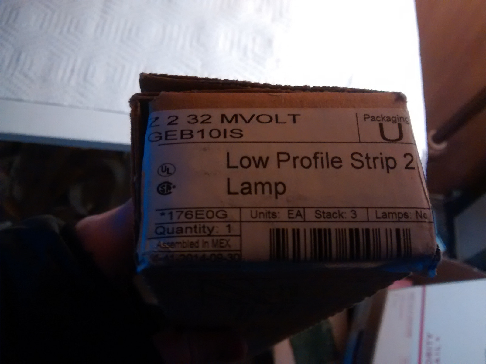 Lithonia Lighting Z Strip 4' 2 32W T8 Striplight Fluorescent Ballast ...