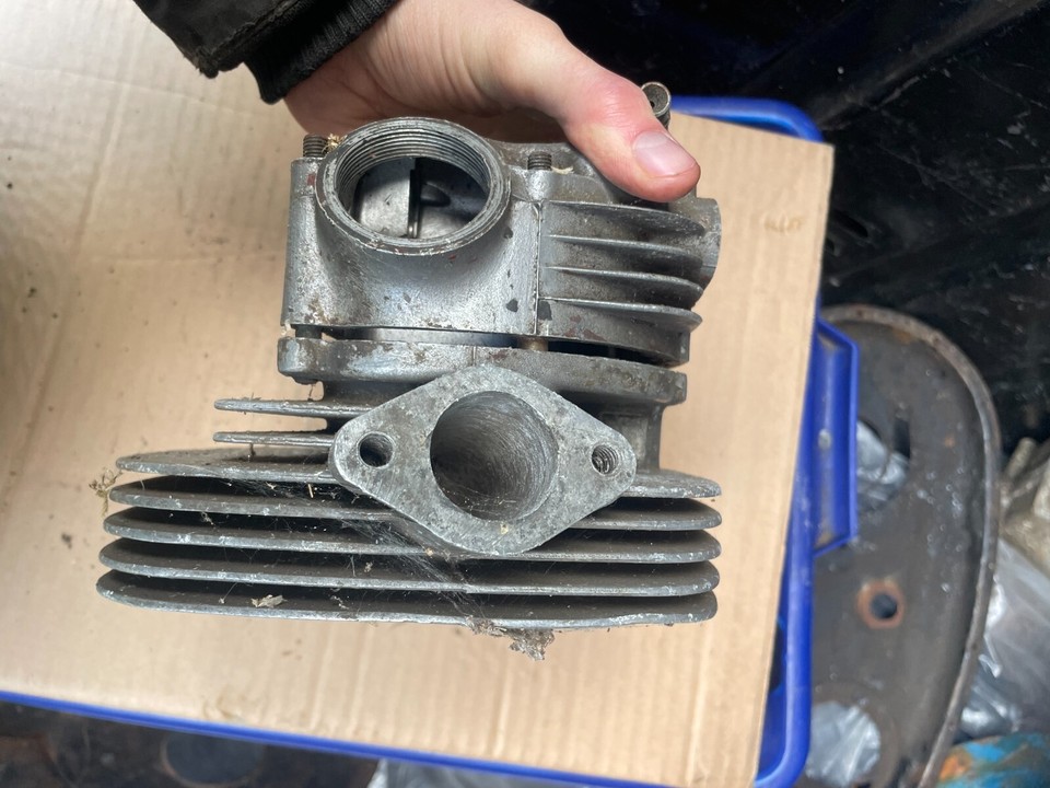 BSA B25 Triumph T25 Cylinder Head | eBay
