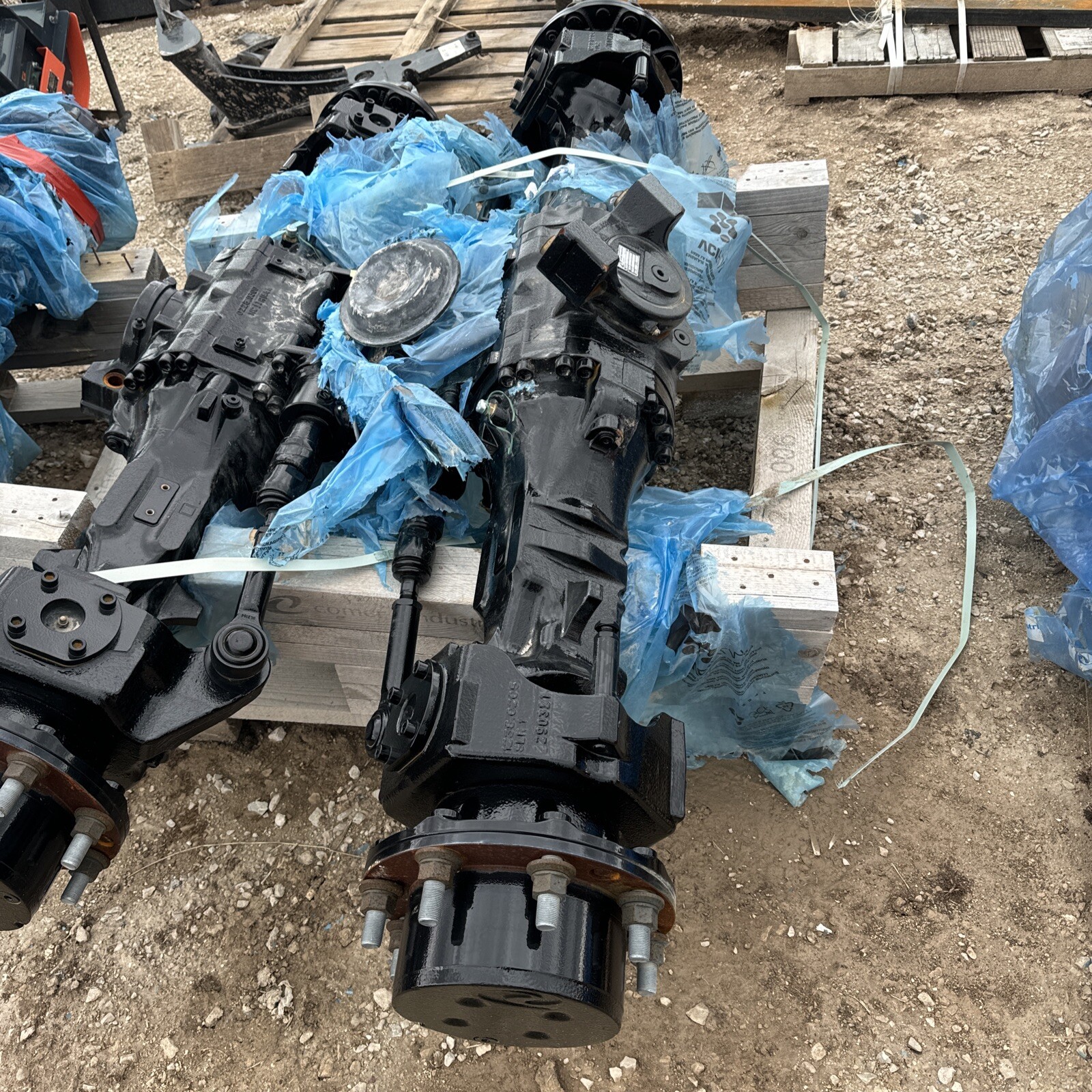 Comer Industries Axle S238 1228 300 204 8 Lug | eBay