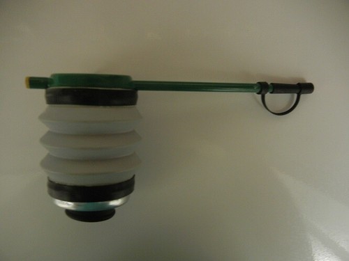 Eaton Getz Bellow Duster Green - 1 each 530-GN (5 oz. Duster) | eBay