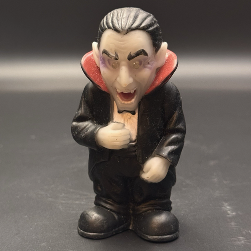 Vtg Dracula Vampire Monster Halloween Pocket Screamer 4" Rubber Figure ...