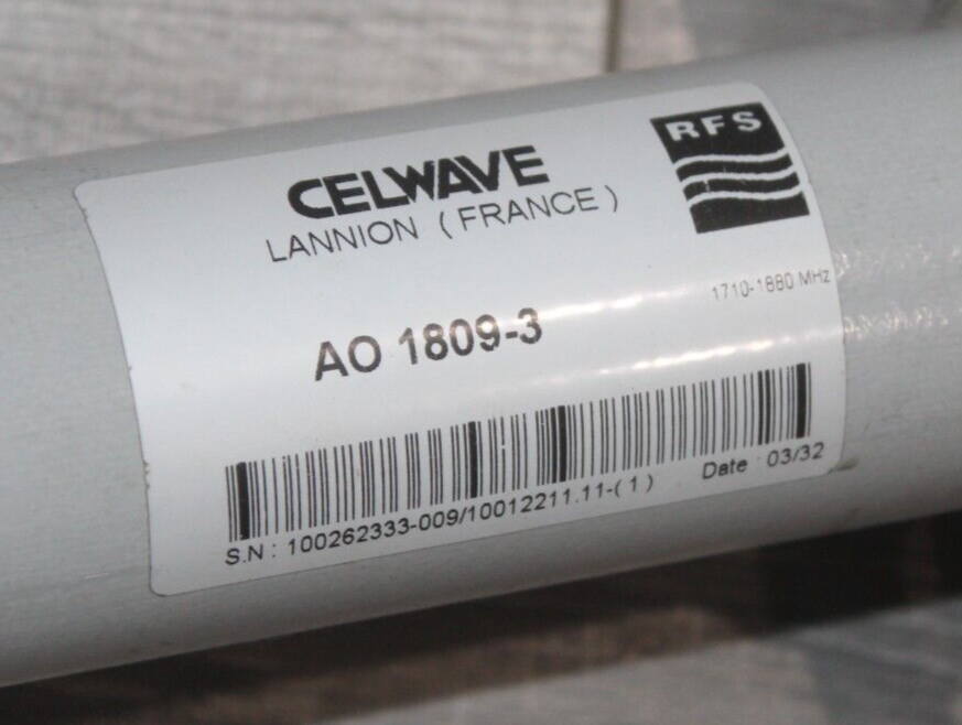 CELWAVE Antenna Model AO1809-3 (NOS) 72" LONG | eBay