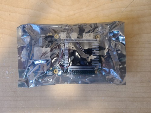 Google Coral Dev Board AA1 Edge TPU, 1GB RAM, 8 GB eMMC mini computer ...
