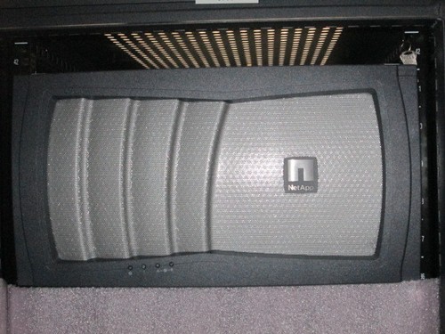 NetApp NAF-0702 FAS3140 Filer SAN Storage Solution with 2x Controllers ...