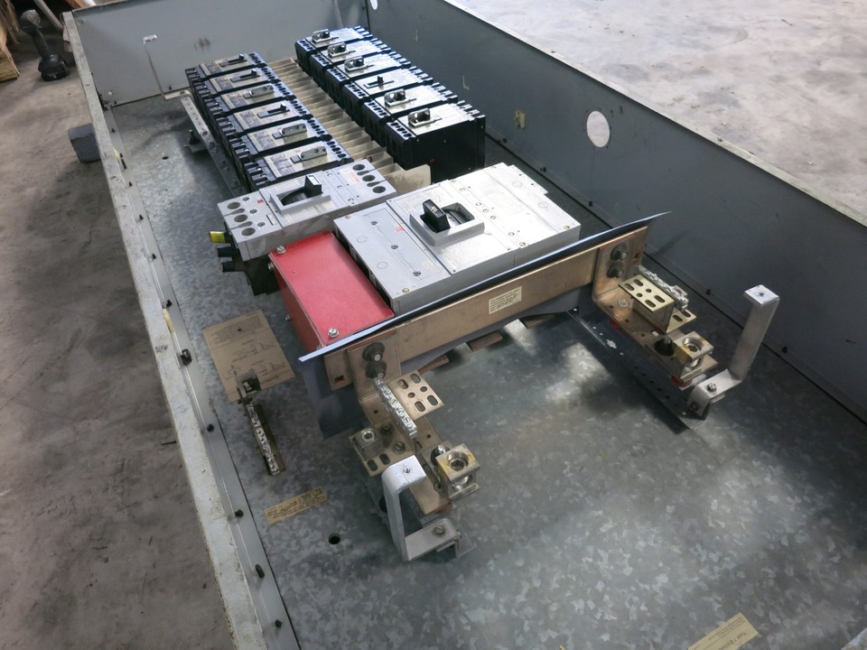 Siemens 600A SPP Main Breaker Panel Board 480Y/277 V 3PH 4W 600 Amp ...