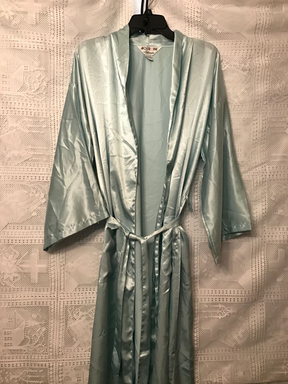 Apostrophe Intimates light green robe, size M 12/14 - Gem