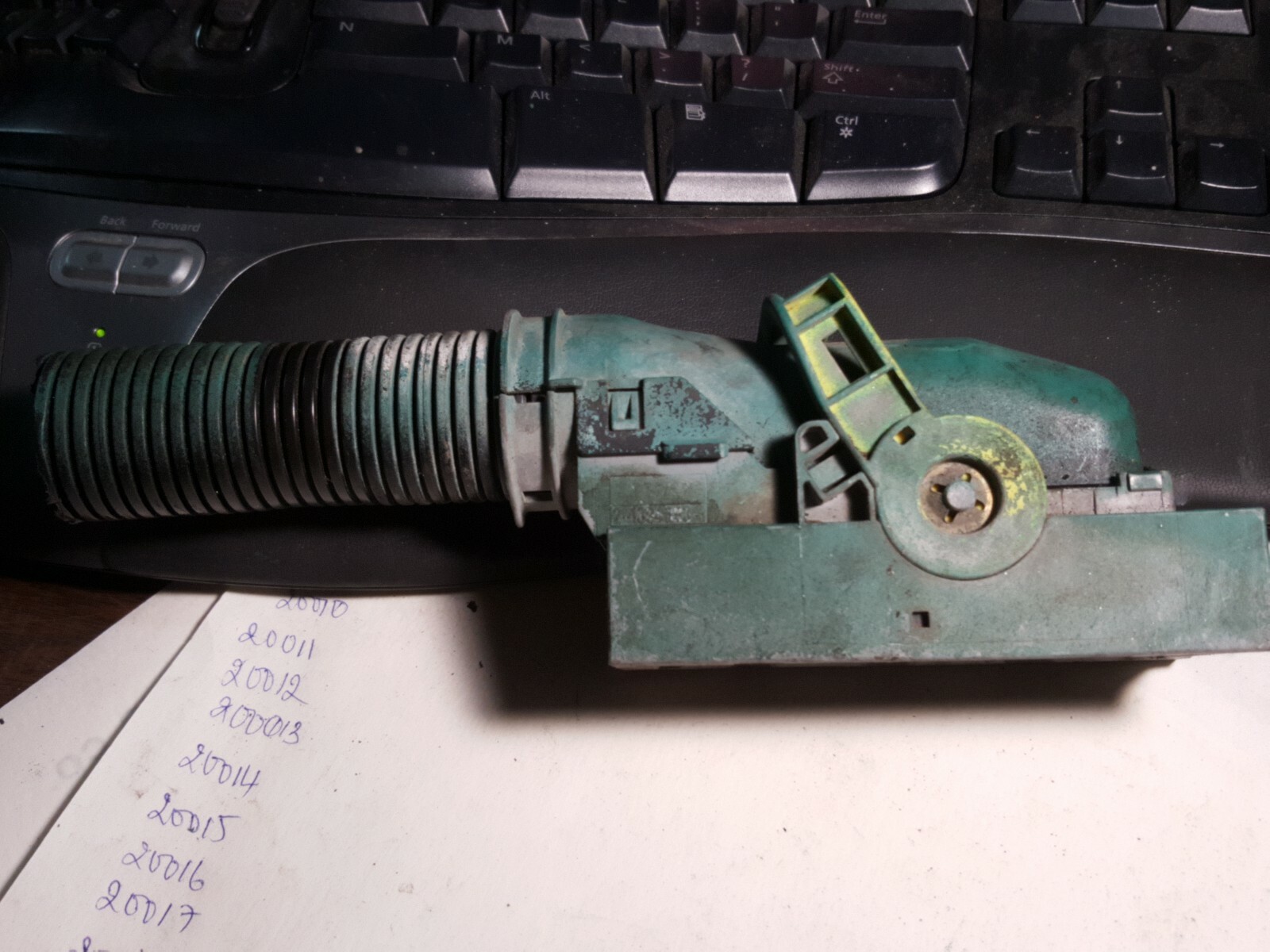 Volvo Computer Connector Tyco , 2-1394683-1 | eBay